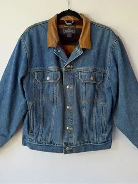 Woolrich | Jackets & Coats | Vtg Woolrich Blanket Lined Denim Jacket ...